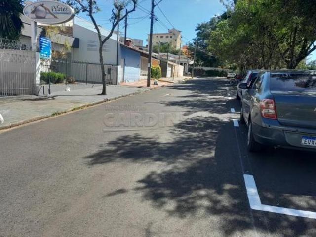 Casa com 3 dormitórios e 1 suíte no Jardim Nova Santa Paula próxima a USP em São Carlos