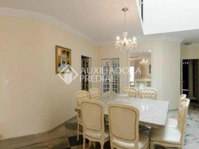 Casa com 3 Dormitórios e 266m² em Demarchi, São Bernardo do Campo