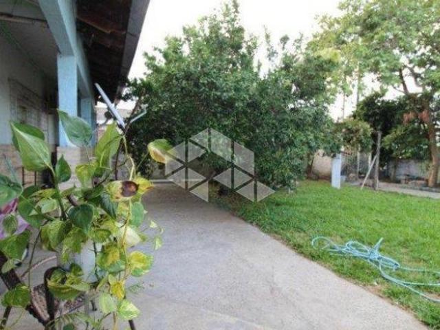 Casa com 3 dormitórios e 2 suítes no Bairro Mathias Velho