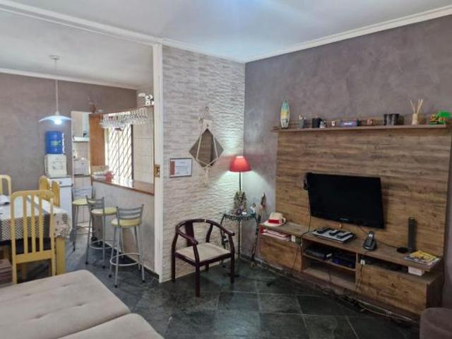 Casa com 3 dormitórios e edícula no Bairro Jardim das Rosas, Itu/Sp