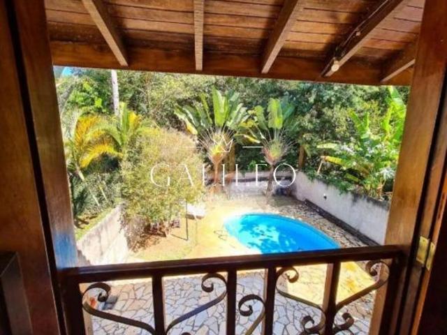 CASA COM 3 DORMITÓRIOS E SUÍTE, COM PISCINA EM BARÃO GERALDO CAMPINAS SP