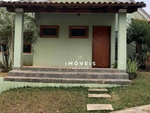 Casa com 3 dormitórios e pomar no Condomínio Zuleika Jabour, Salto/Sp