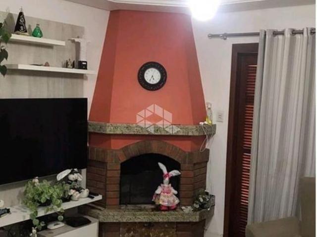 Casa com 3 dormitórios e piscina no Santo Antônio