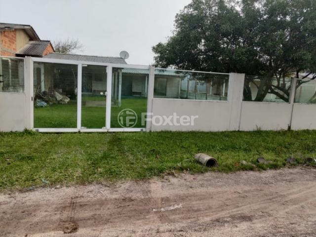 Casa com 3 dormitórios em Magistério