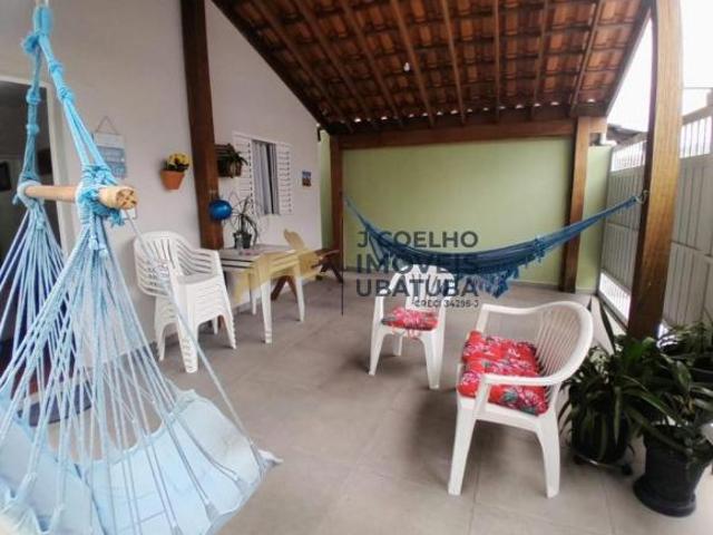 Casa com 3 dormitorios em otima localização no centro Ubatuba SP
