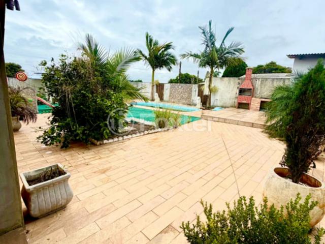 Casa com 3 dormitórios em Alvorada