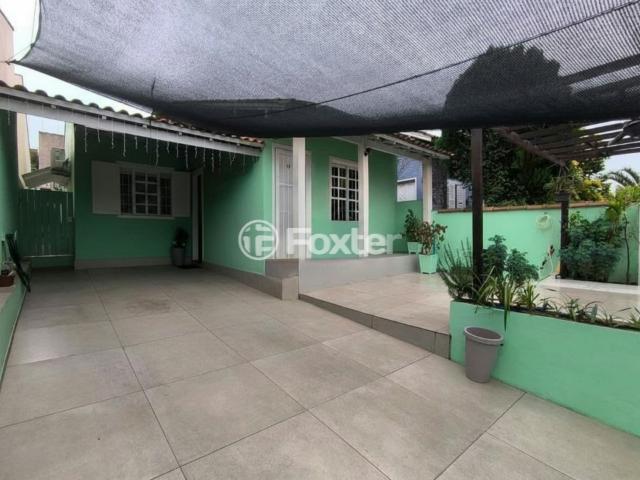 Casa com 3 dormitórios em Alvorada