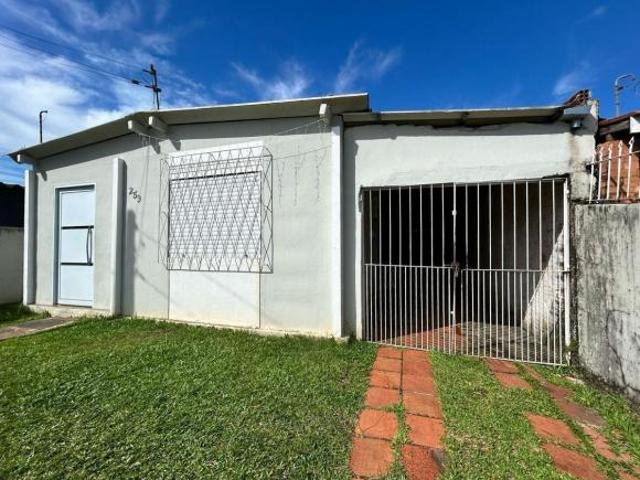 Casa com 3 dormitórios em Cachoeirinha
