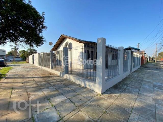 Casa com 3 dormitórios em Canoas