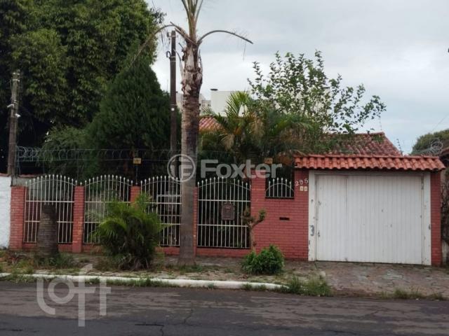 Casa com 3 dormitórios em Canoas