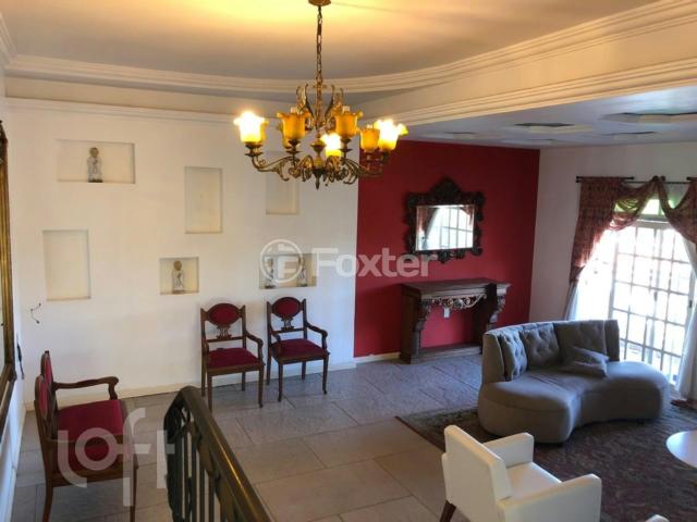 Casa com 3 dormitórios em Canoas