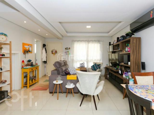 Casa com 3 dormitórios em Canoas