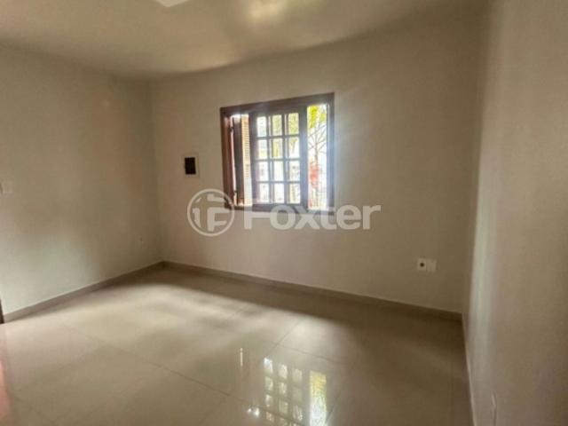 Casa com 3 dormitórios em Canoas