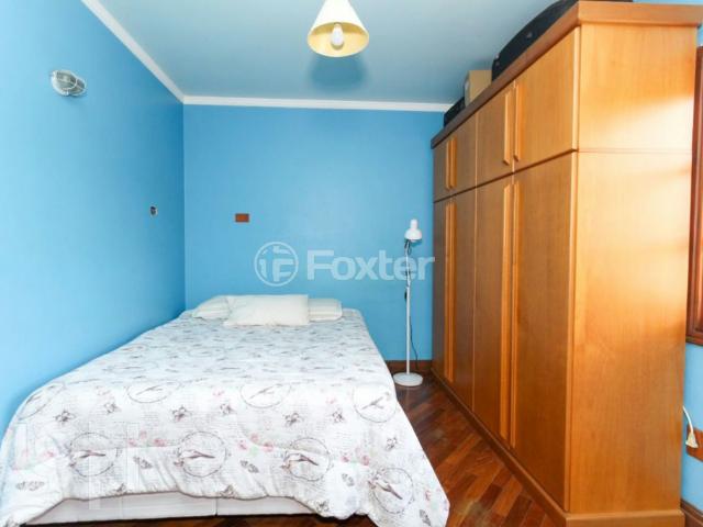 Casa com 3 dormitórios em Canoas