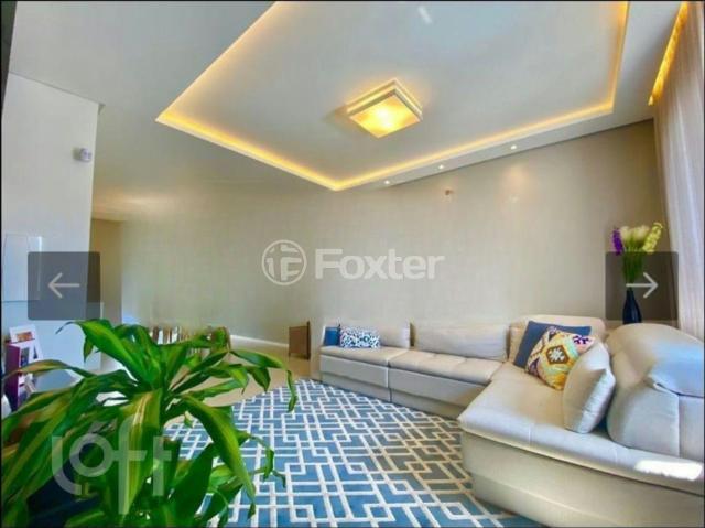 Casa com 3 dormitórios em Canoas