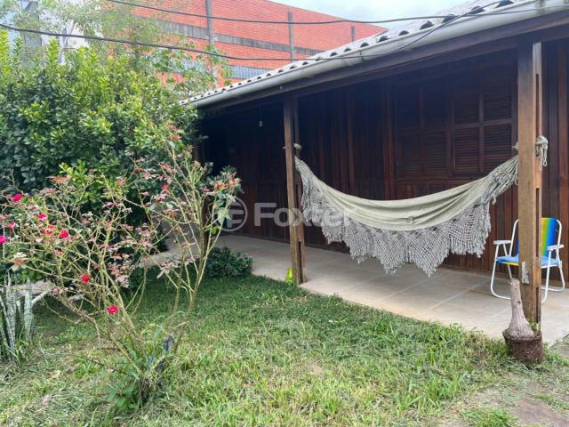 Casa com 3 dormitórios em Canoas