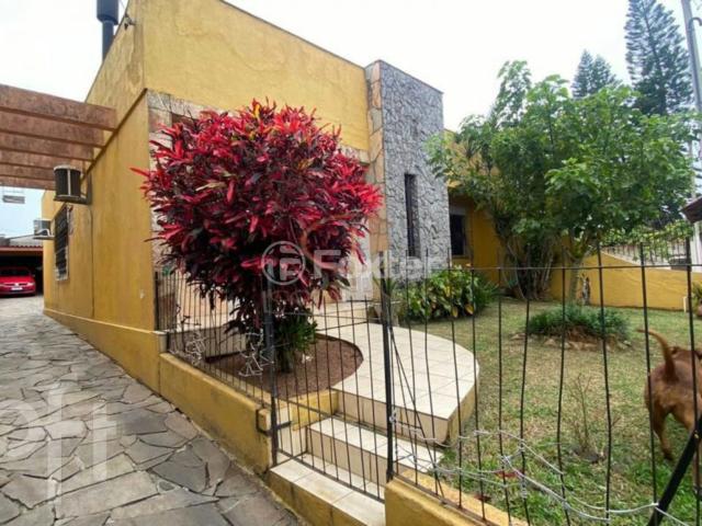 Casa com 3 dormitórios em Canoas