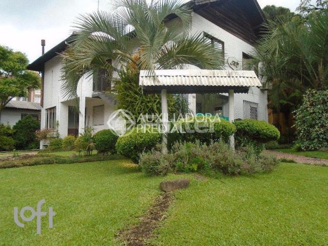 Casa com 3 dormitórios em Canela