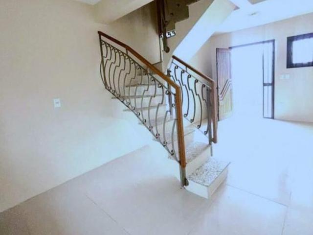 CASA COM 3 DORMITÓRIOS EM CANELA RS