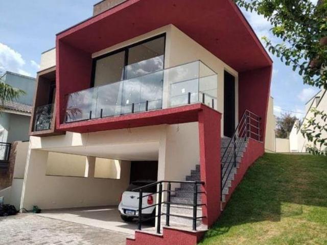 Casa com 3 dormitórios em condominio fechado