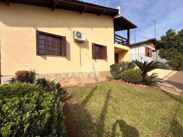 Casa com 3 dormitórios em Estância Velha bairro Floresta