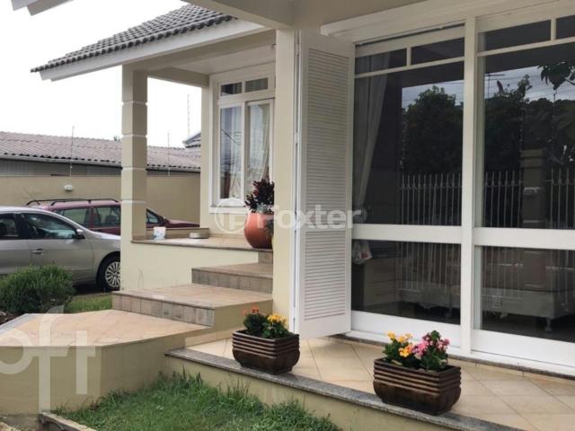 Casa com 3 dormitórios em Esteio