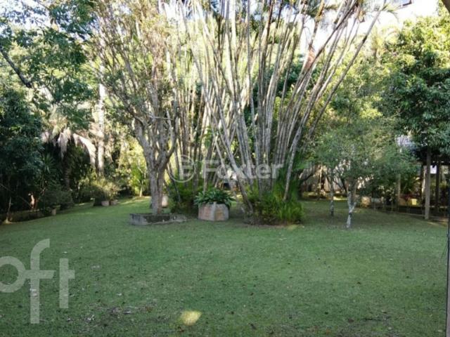 Casa com 3 dormitórios em Florianópolis