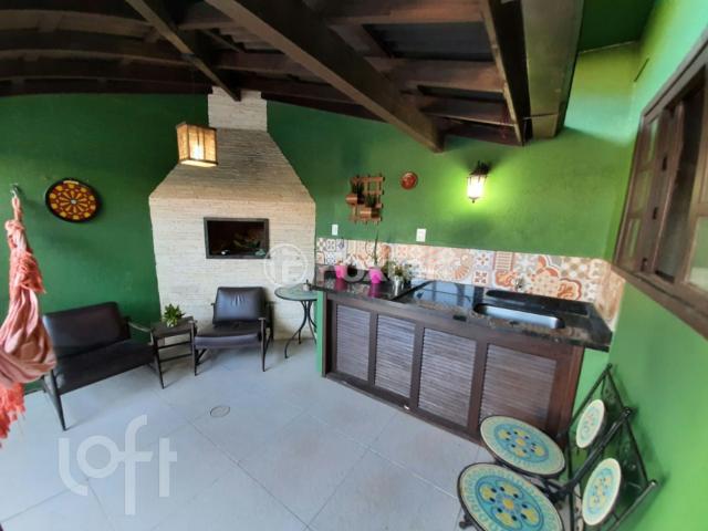 Casa com 3 dormitórios em Florianópolis
