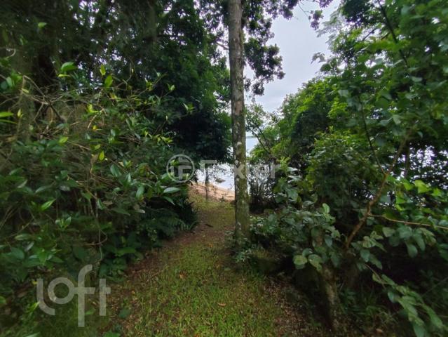 Casa com 3 dormitórios em Florianópolis