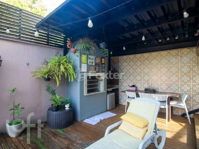 Casa com 3 dormitórios em Florianópolis