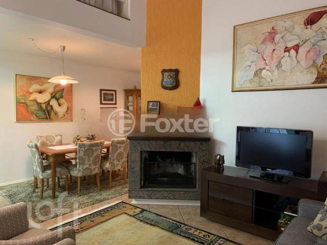 Casa com 3 dormitórios em Gramado