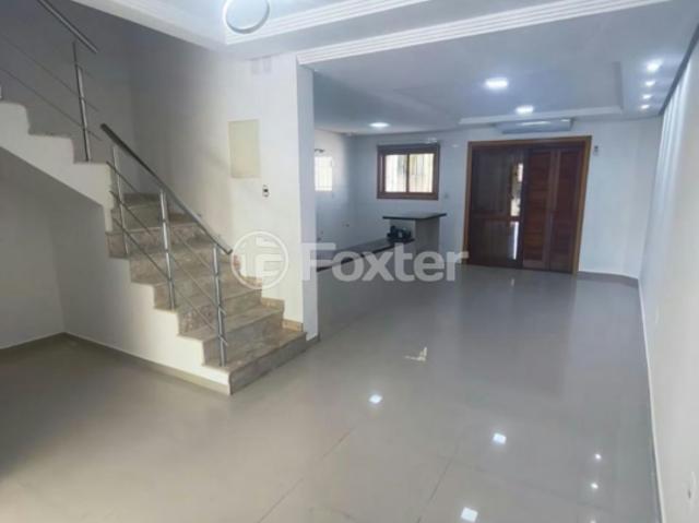 Casa com 3 dormitórios em Porto Alegre
