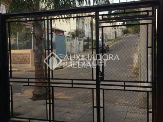 Casa com 3 dormitórios em Porto Alegre