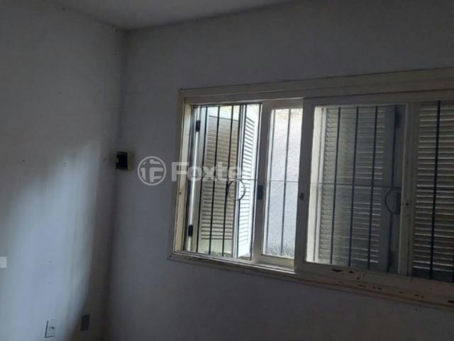 Casa com 3 dormitórios em Porto Alegre