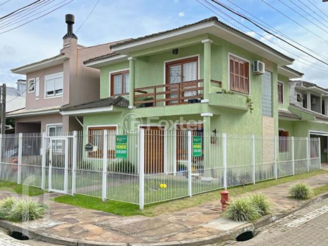 Casa com 3 dormitórios em Porto Alegre