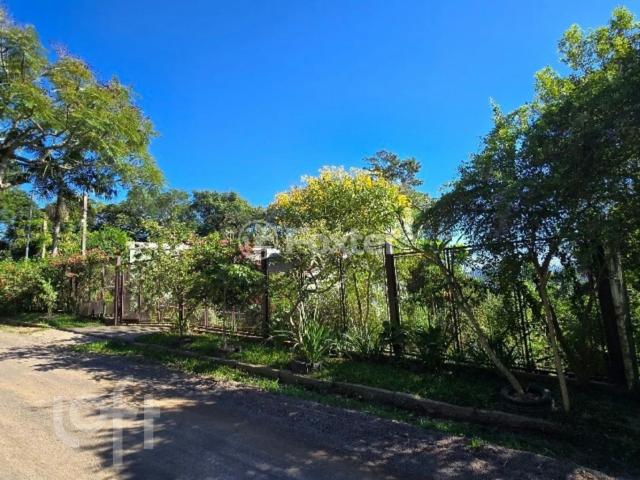 Casa com 3 dormitórios em Porto Alegre