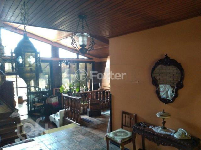 Casa com 3 dormitórios em Porto Alegre