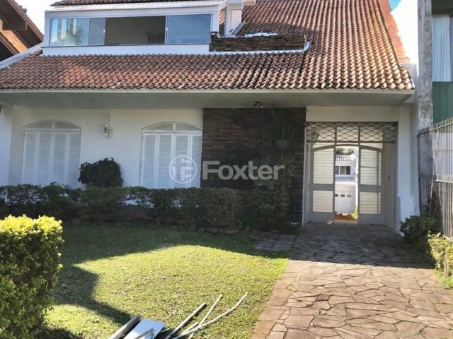 Casa com 3 dormitórios em Porto Alegre