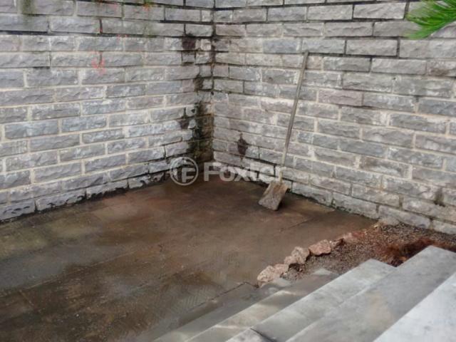 Casa com 3 dormitórios em Porto Alegre