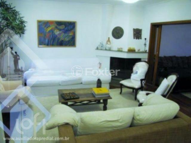 Casa com 3 dormitórios em Porto Alegre