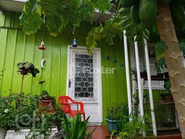 Casa com 3 dormitórios em Porto Alegre