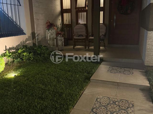 Casa com 3 dormitórios em Porto Alegre