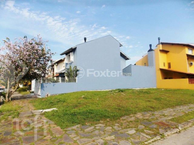 Casa com 3 dormitórios em Porto Alegre