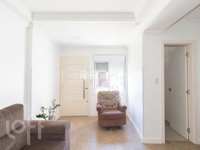 Casa com 3 dormitórios em Porto Alegre