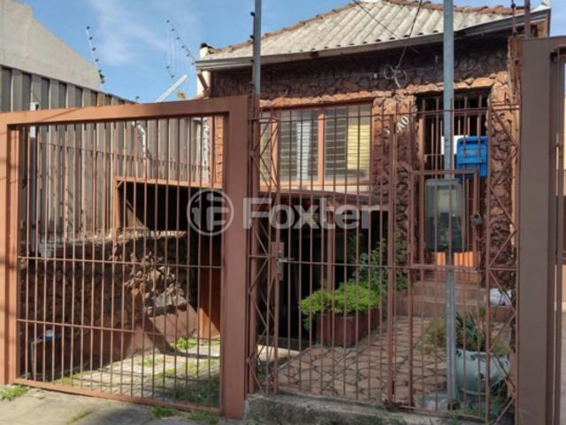 Casa com 3 dormitórios em Porto Alegre