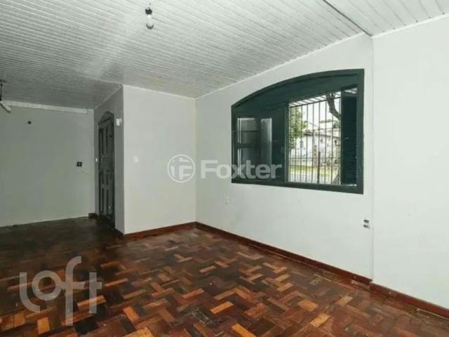 Casa com 3 dormitórios em Porto Alegre