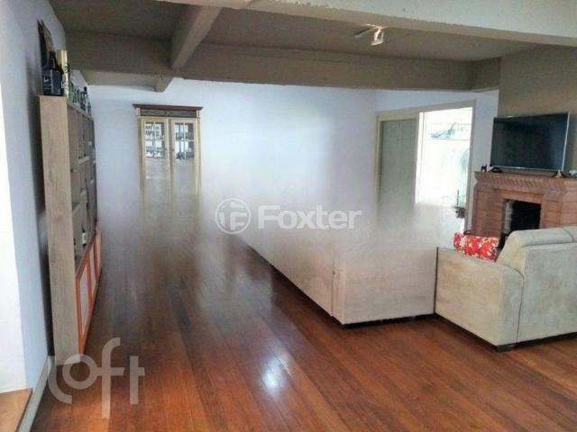 Casa com 3 dormitórios em Porto Alegre