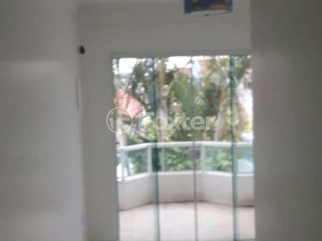Casa com 3 dormitórios em Porto Alegre