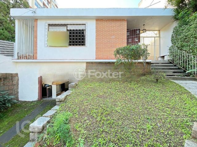 Casa com 3 dormitórios em Porto Alegre