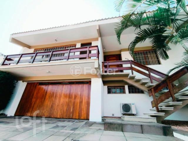 Casa com 3 dormitórios em Porto Alegre